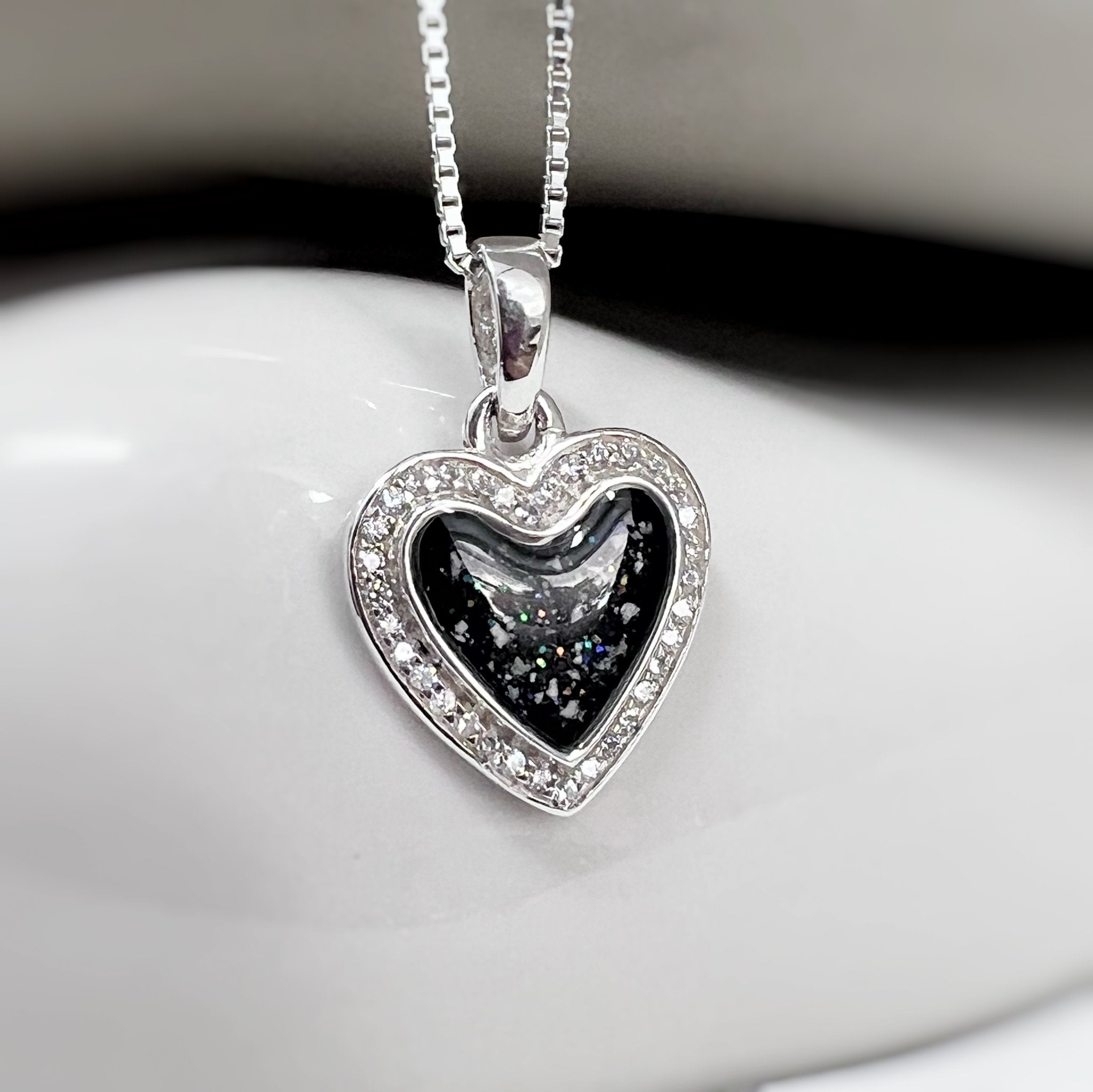 Cremation Ashes Necklaces by Nicky Robin Memorial Jewellery#N#– Page 2